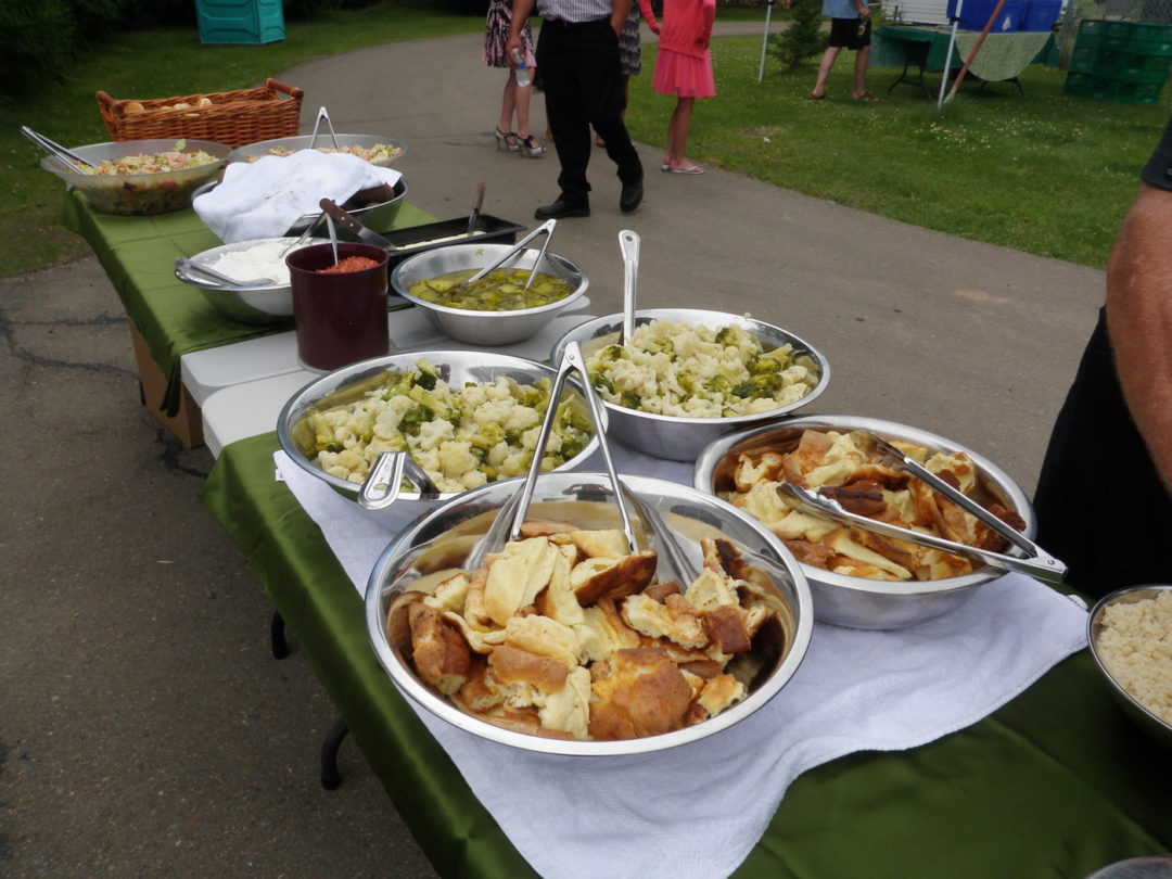 Commercial Catering Red Deer | Family Event Catering | All Seasons