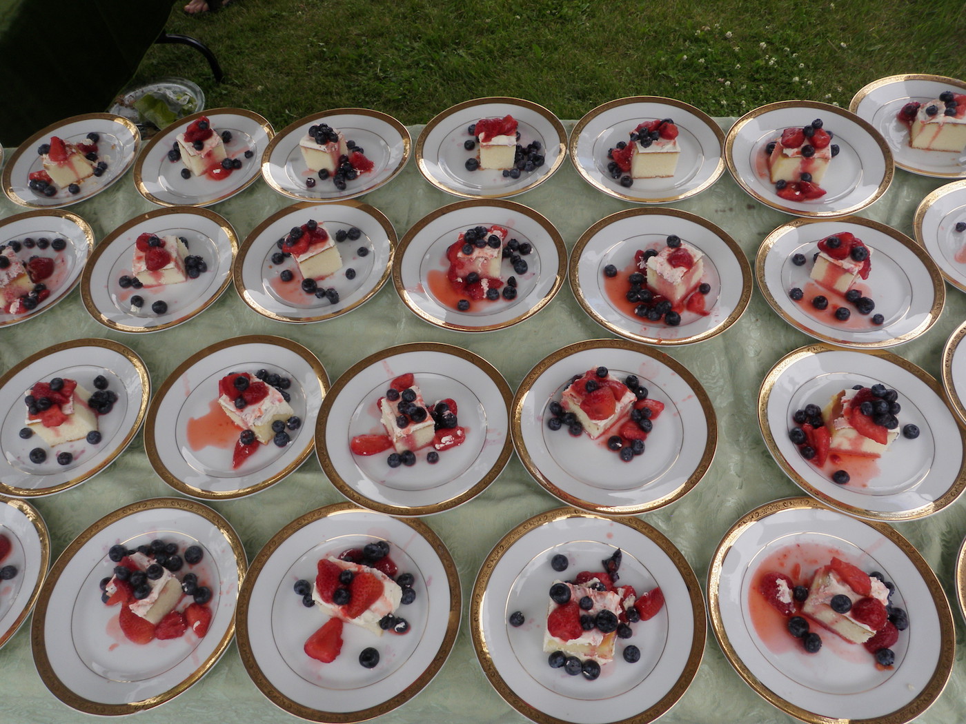 Commercial Catering Red Deer | Family Event Catering | All Seasons
